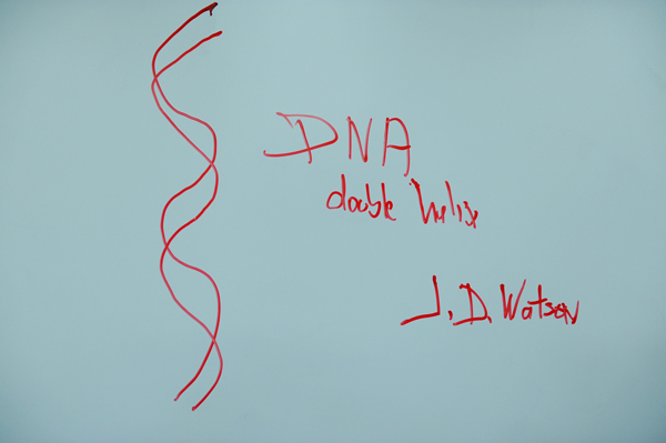 “DNA之父”、诺贝尔奖得主詹姆斯•沃森到访四川大学 - SCU